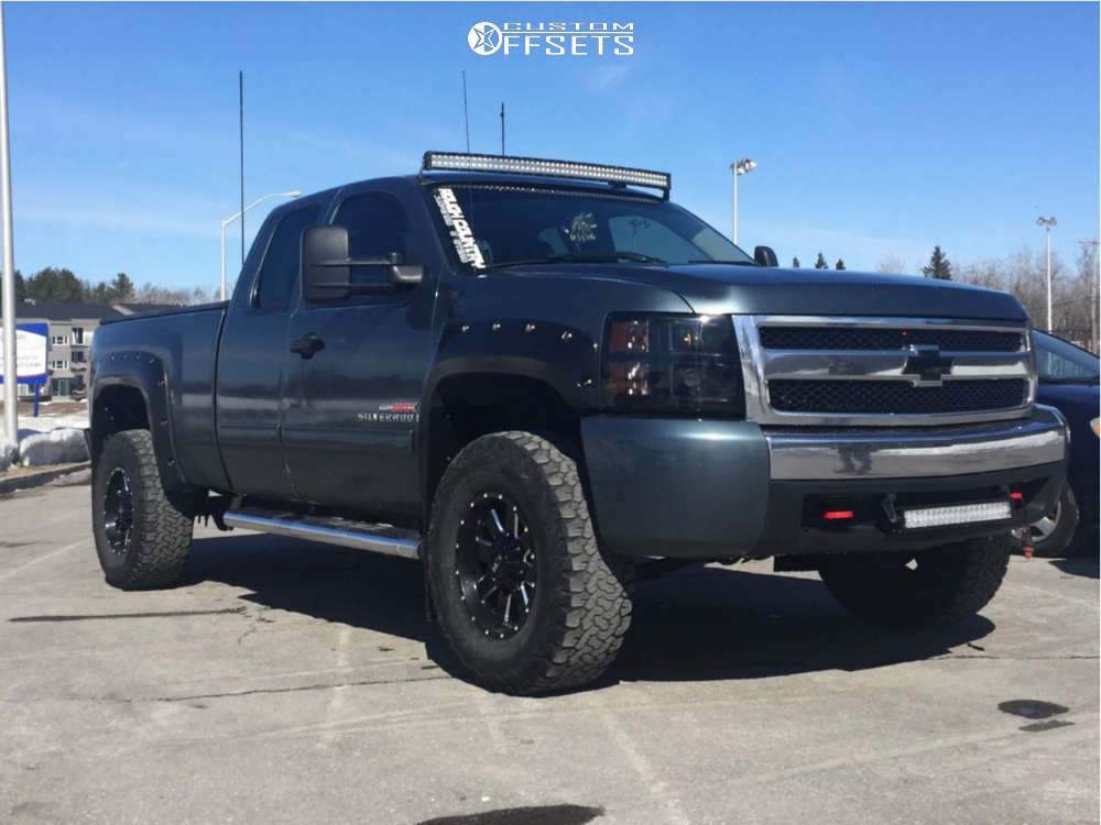 2008 Chevrolet Silverado 1500 with 17x9 -12 Alloy Ion 141 and 35/12 ...