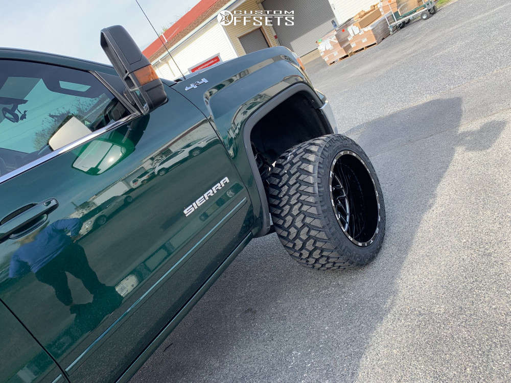 2015 GMC Sierra 1500 with 22x14 -76 TIS 544BM and 355/40R22 Nitto Trail ...