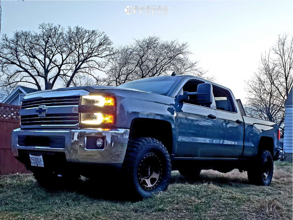 2015 Chevrolet Silverado 2500 HD with 17x8.5 0 Method Con6 and 295 ...