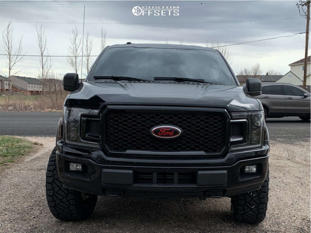 2018 Ford F-150 with 20x10 -19 Fuel Contra and 33/12.5R20 Nitto Ridge ...