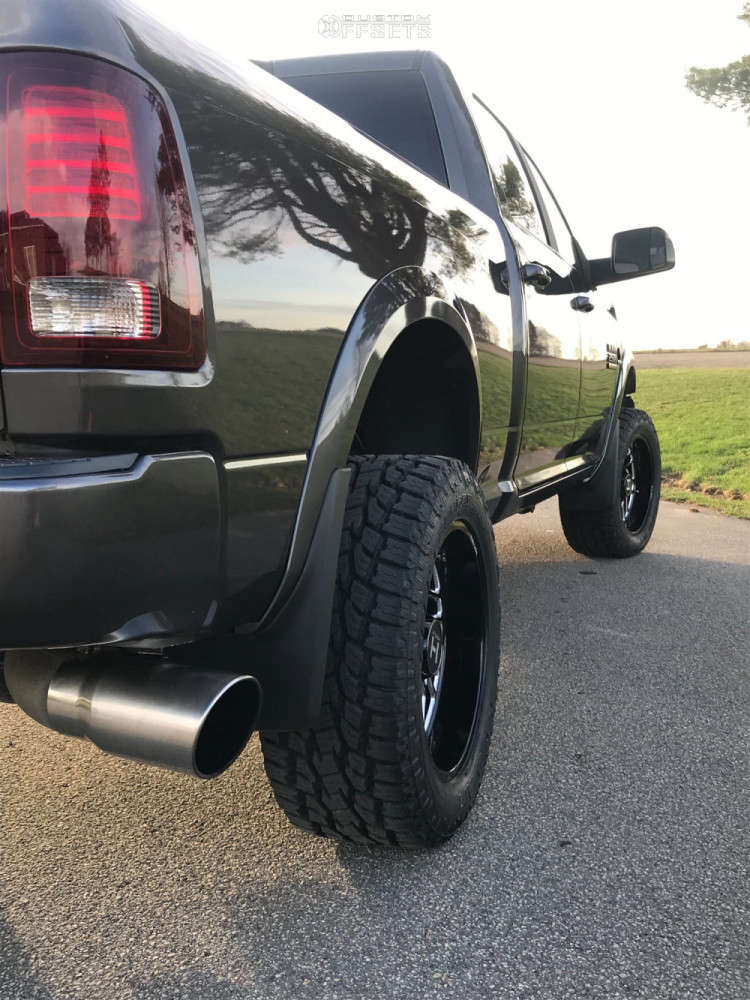 2017 Ram 2500 with 20x10 -19 Hostile Jigsaw and 33/12.5R20 Toyo Tires ...