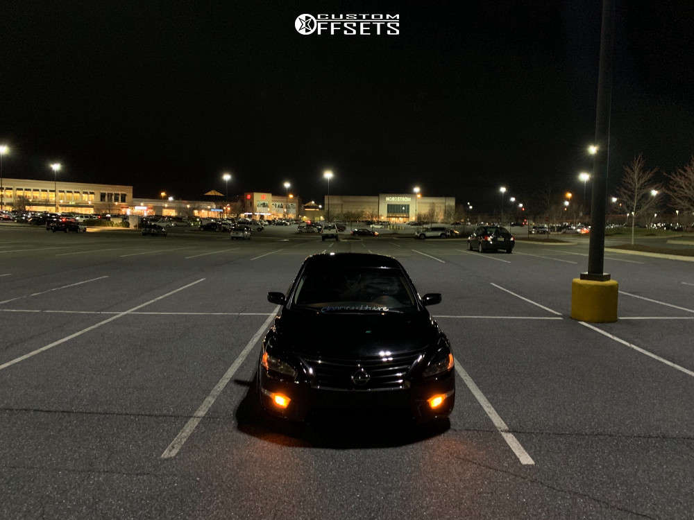 2013 Nissan Altima with 18x9.5 15 Aodhan DS02 and 215/35R18 Nankang NS ...
