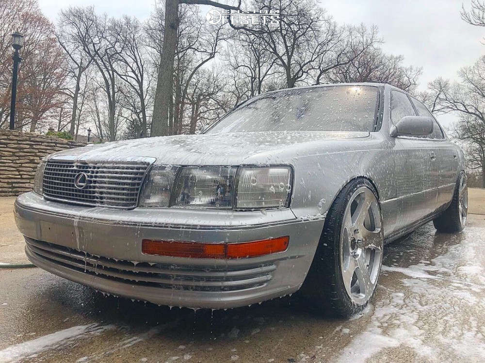 1990 Lexus LS400 with 19x8.5 35 Rotiform Tmb and 245/40R19 Nitto Nt05 ...