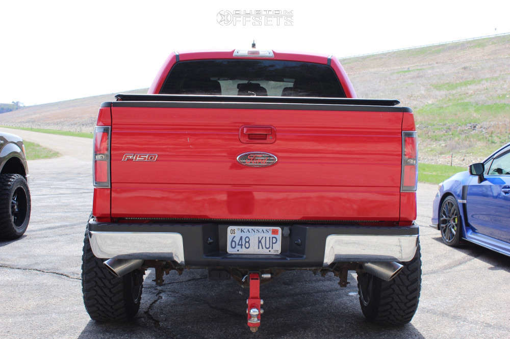 2013 Ford F-150 with 22x12 -44 RBP 73R and 35/12.5R22 Atturo Trail ...