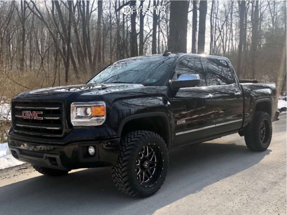 2015 GMC Sierra 1500 with 20x10 -19 Hostile Sprocket and 33/12.5R20 ...