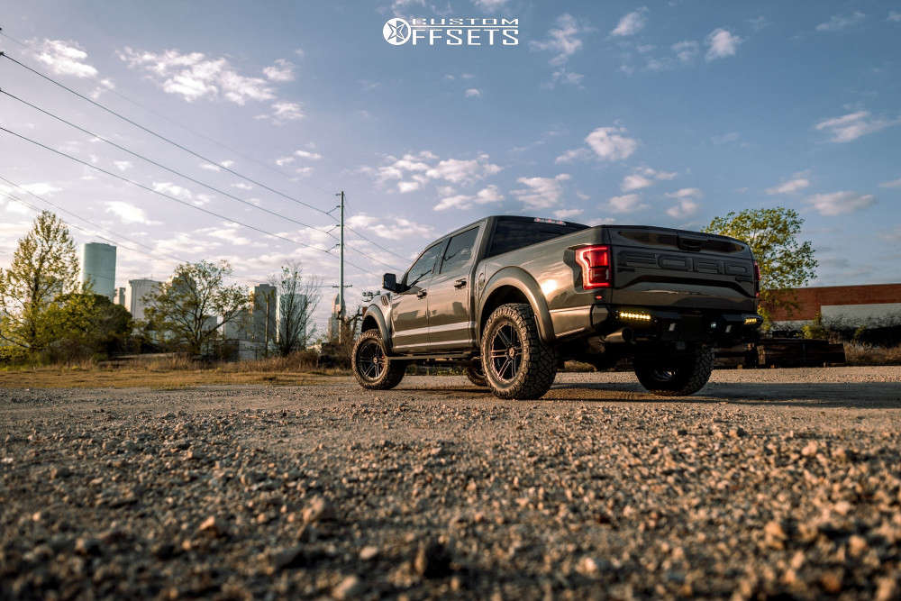 2018 Ford Raptor with 20x9 12 VenomRex Vr602 and 325/60R20 Nitto Ridge ...