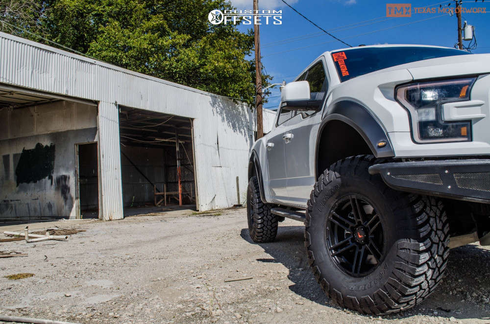 2018 Ford Raptor with 17x9 12 VenomRex Vr602 and 37/12.5R17 General ...