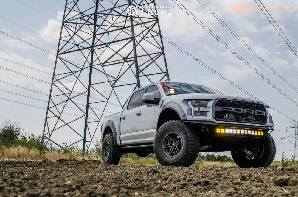 2018 Ford Raptor with 17x9 12 VenomRex Vr602 and 37/12.5R17 General ...