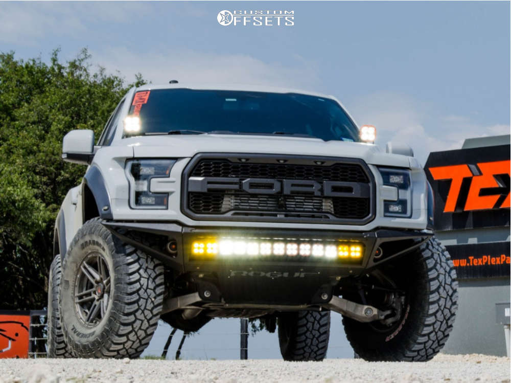 2018 Ford Raptor with 17x9 12 VenomRex Vr602 and 37/12.5R17 General ...