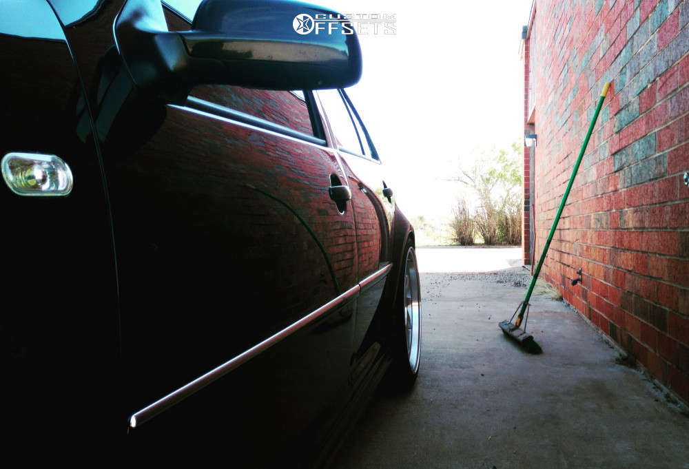 2004 Volkswagen Jetta with 18x8.5 35 AVID1 AV56 and 215/40R18 Continental ExtremeContact DWS06 ...