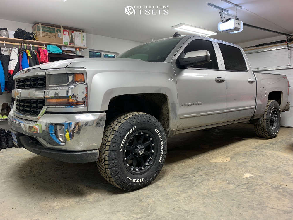 2018 Chevrolet Silverado 1500 with 17x9 18 XD Xd798 and 285/70R17 ...