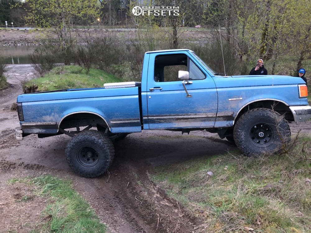 1990 Ford F-150 with 15x10 -43 American Racing Baja and 33/12.5R15 ...