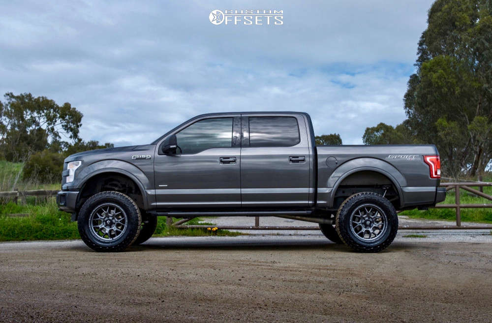 2015 Ford F-150 with 20x9 1 Fuel Tech and 35/12.5R20 Falken Wildpeak ...