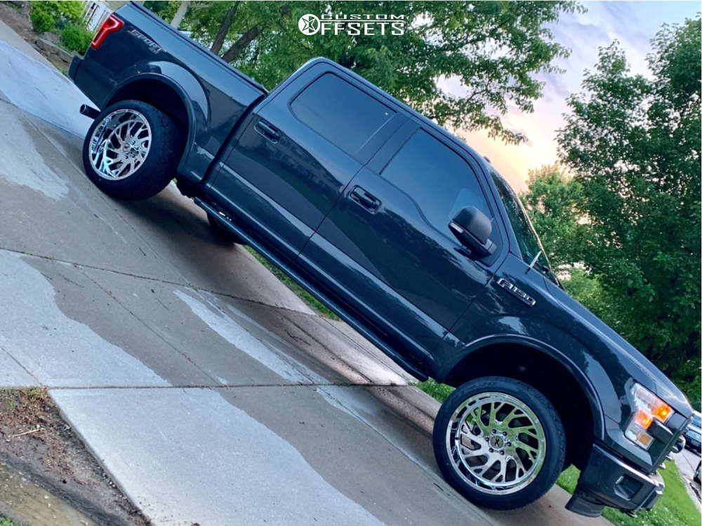 2017 Ford F-150 with 22x12 -44 Xtreme Force Xf8 and 305/45R22 Nitto ...
