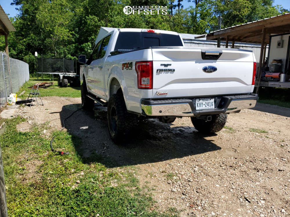 2017 Ford F-150 with 17x9 Pro Comp Extreme and 35/12.5R17 Nitto Ridge ...