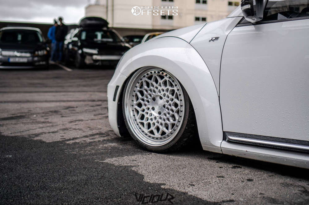 2015 Volkswagen Beetle with 20x9 35 Radi8 R8b12 and 245/30R20 Ohtsu ...