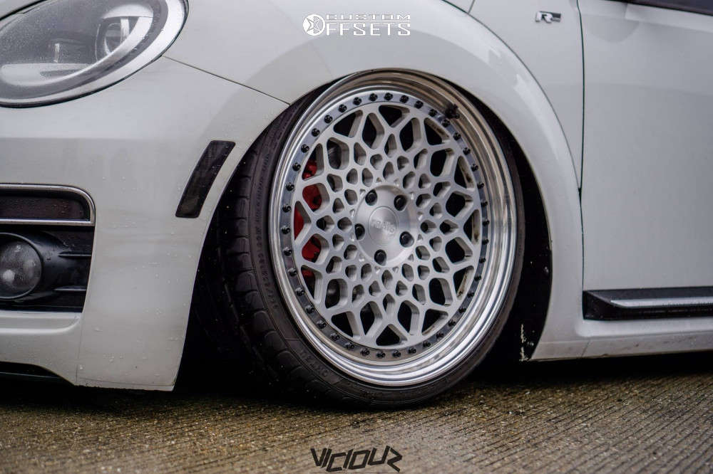 2015 Volkswagen Beetle with 20x9 35 Radi8 R8b12 and 245/30R20 Ohtsu ...
