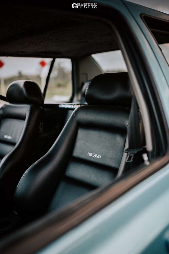 1997 Volkswagen Jetta with 16x9 10 Zauber Monoblock and 195/40R16 ...