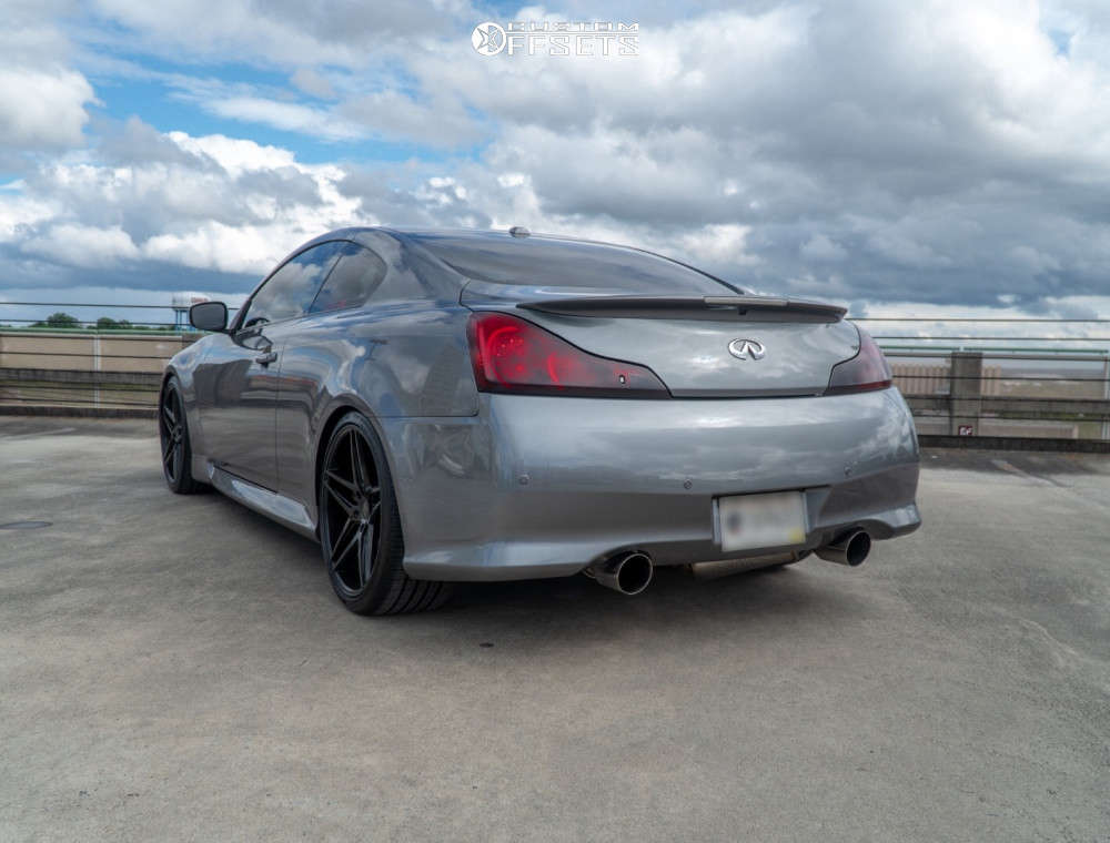 2010 INFINITI G37 with 20x9 35 Rosso Reactiv and 245/35R20 Nexen N5000 ...