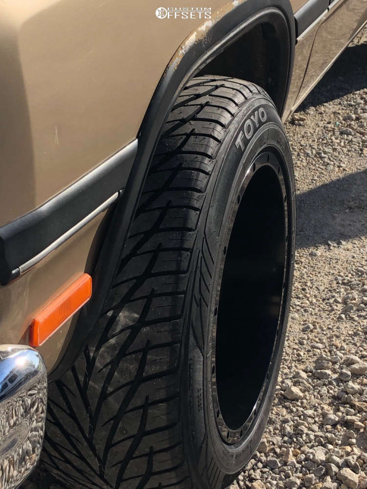 1992 Dodge D250 with 20x12 -44 Gear Off-Road 726b and 305/50R20 Toyo ...