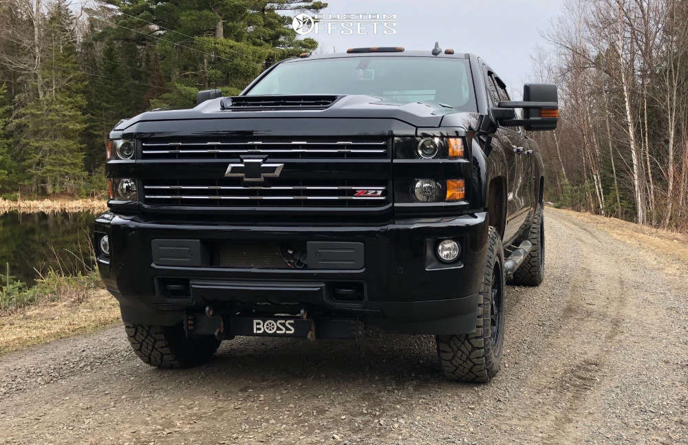 2018 Chevrolet Silverado 2500 HD with 20x9 20 Fuel Vector and 275/65R20 ...