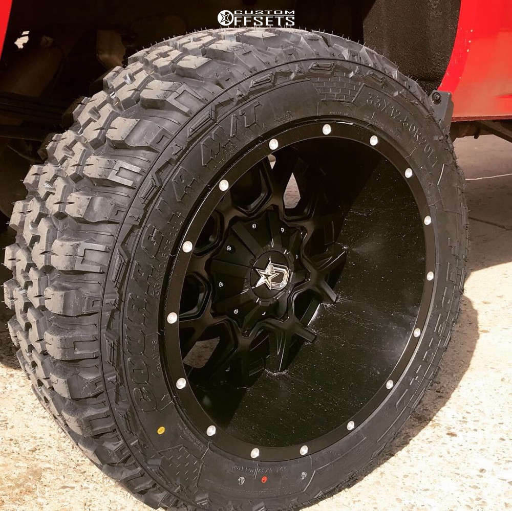 2015 Chevrolet Silverado 2500 HD with 20x12 -44 Dropstars 645b and 33/ ...