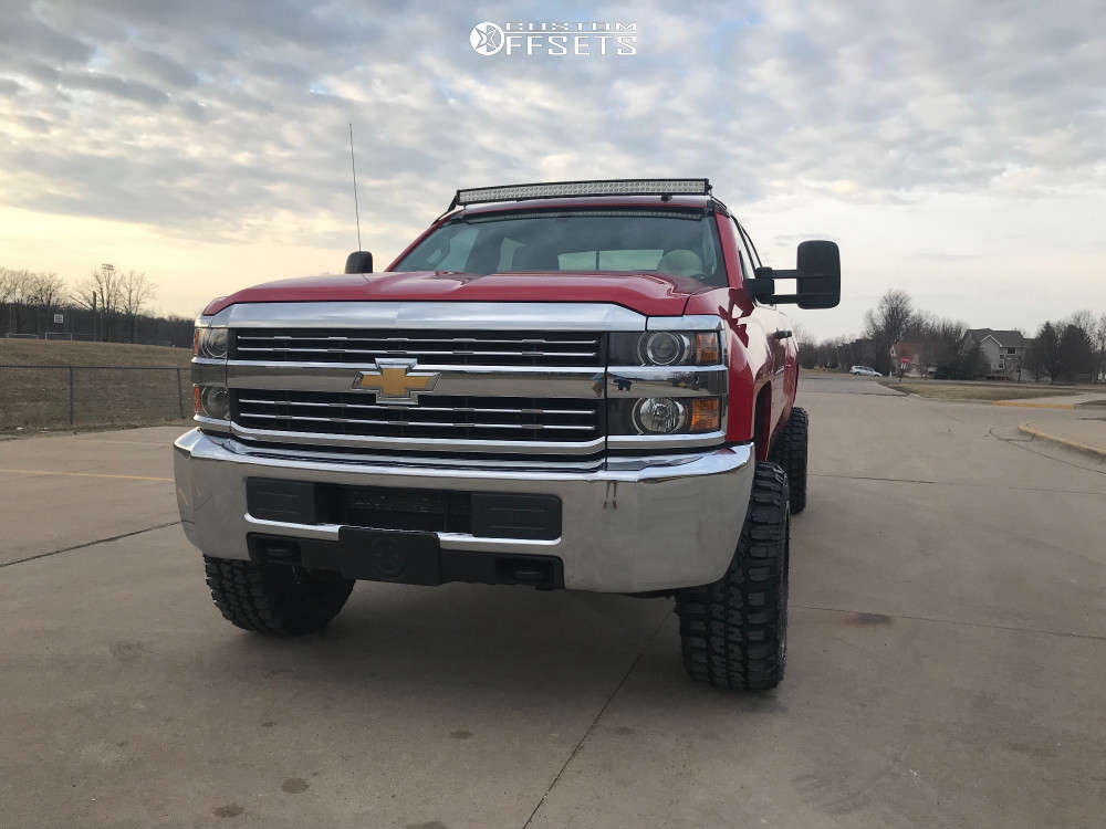 2015 Chevrolet Silverado 2500 HD with 20x12 -44 Dropstars 645b and 33/ ...