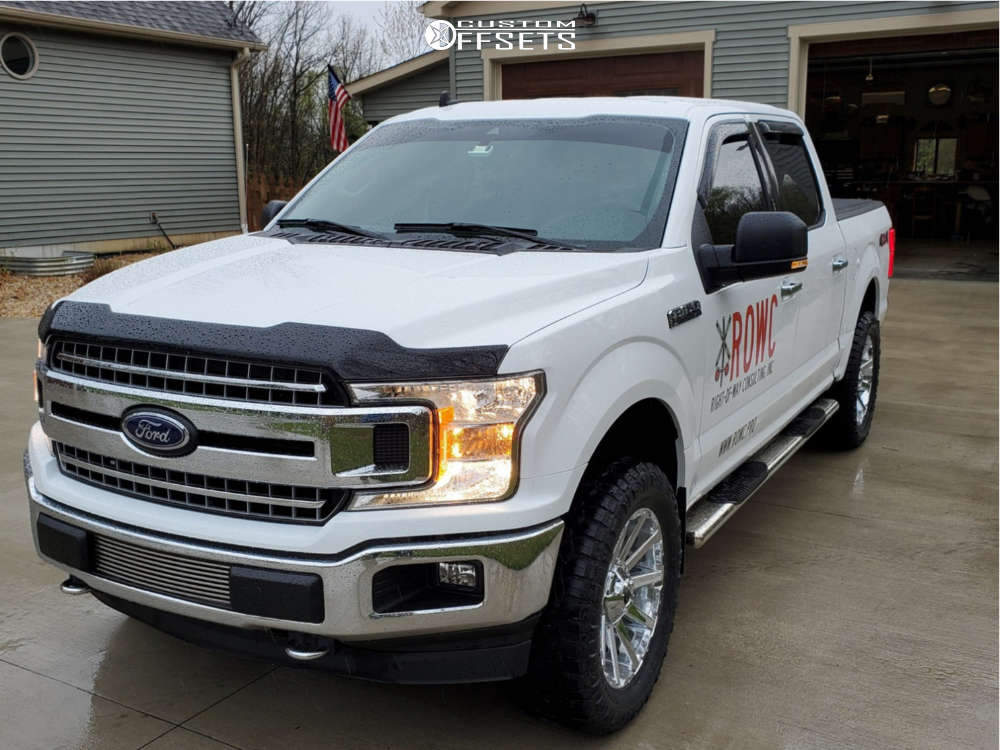 2019 Ford F-150 with 20x9 20 Fuel Contra and 305/55R20 Nitto Ridge ...
