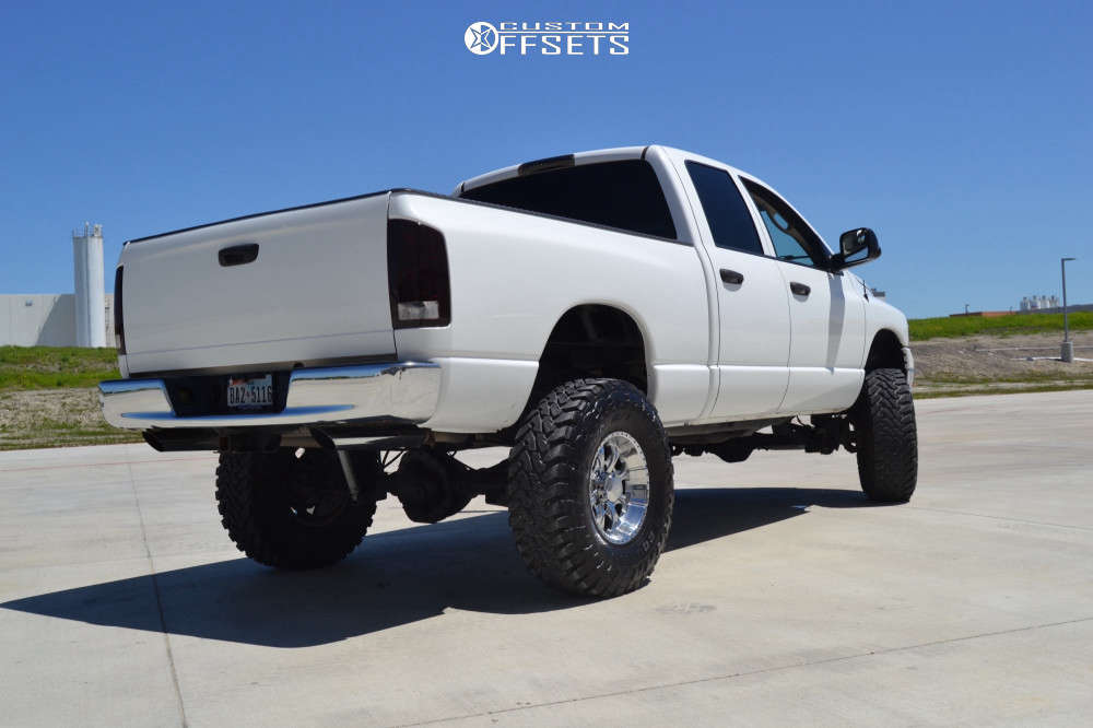 2004 Dodge Ram 2500 with 17x9 -12 Helo He791 and 37/12.5R17 Toyo Tires ...
