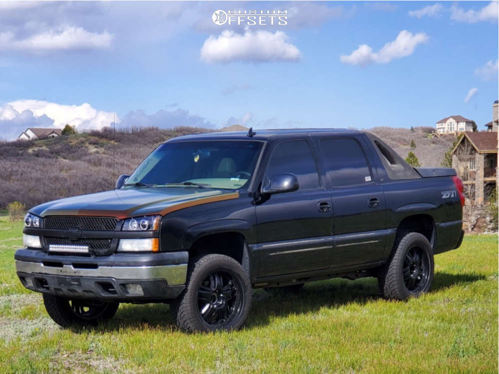 2006 Chevrolet Avalanche 1500 with 20x10 31 Viscera 532 and 275/55R20 ...