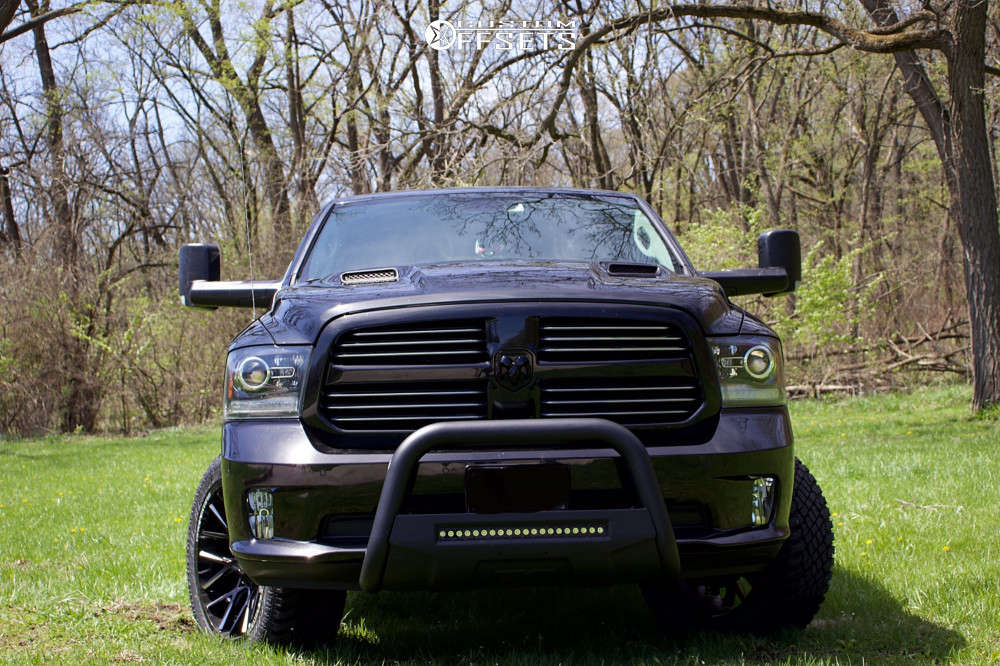 2016 Ram 1500 with 22x10 -25 Dropstars 654mb and 305/45R22 Atturo Trail ...