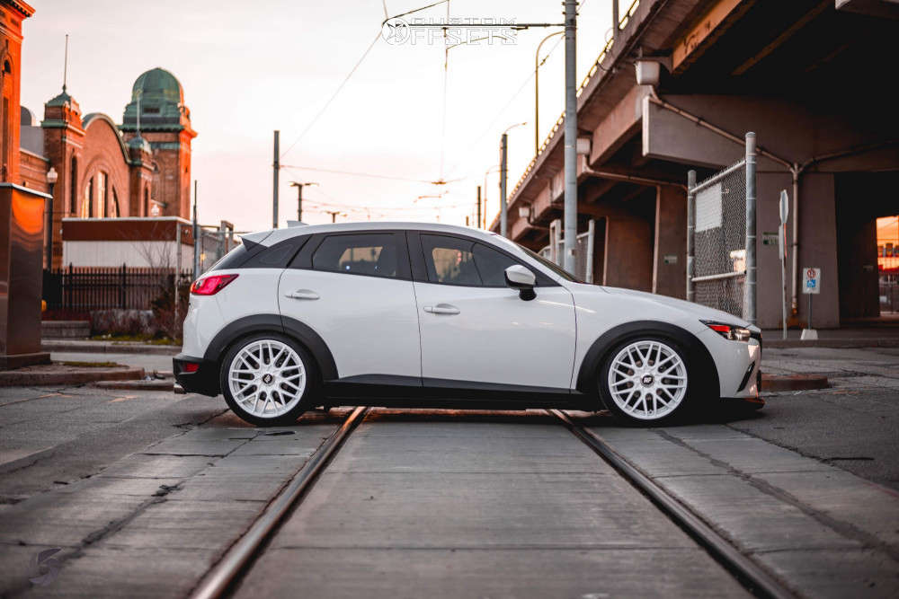 2016 Mazda CX-3 with 19x8.5 35 Rotiform Rse and 225/40R19 Nexen Nfera ...