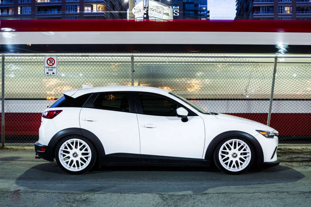 2016 Mazda CX-3 with 19x8.5 35 Rotiform Rse and 225/40R19 Nexen Nfera ...