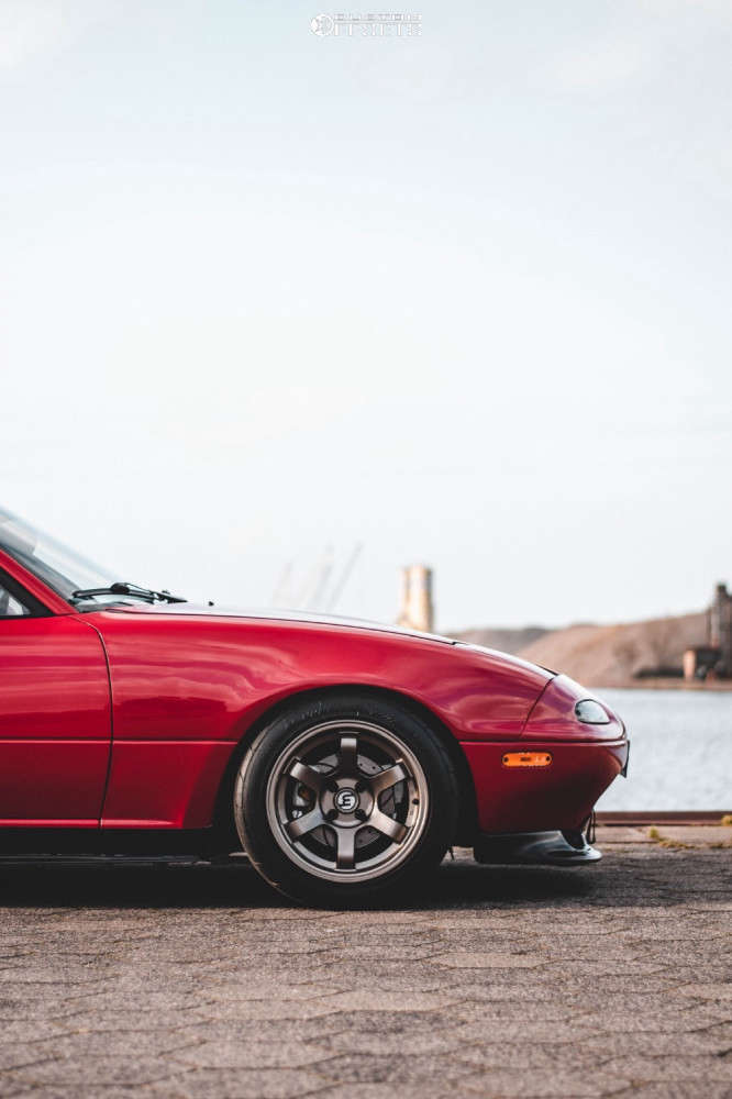 1991 Mazda MX-5 Miata with 15x8 20 Rota Grid V and 205/50R15 Nankang Ns ...