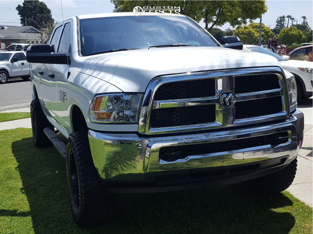 2018 Ram 2500 with 20x9 -12 Helo He879 and 35/12.5R20 Atturo Trail ...