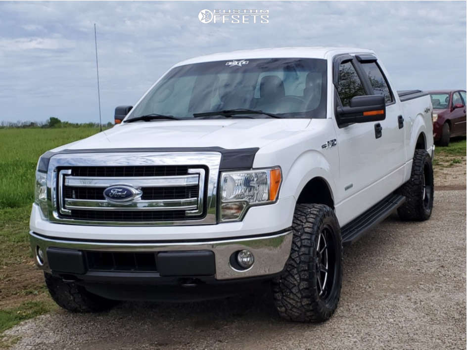 2014 Ford F-150 with 20x9 XD Xd844 and 33/12.5R20 Nitto Ridge Grappler ...