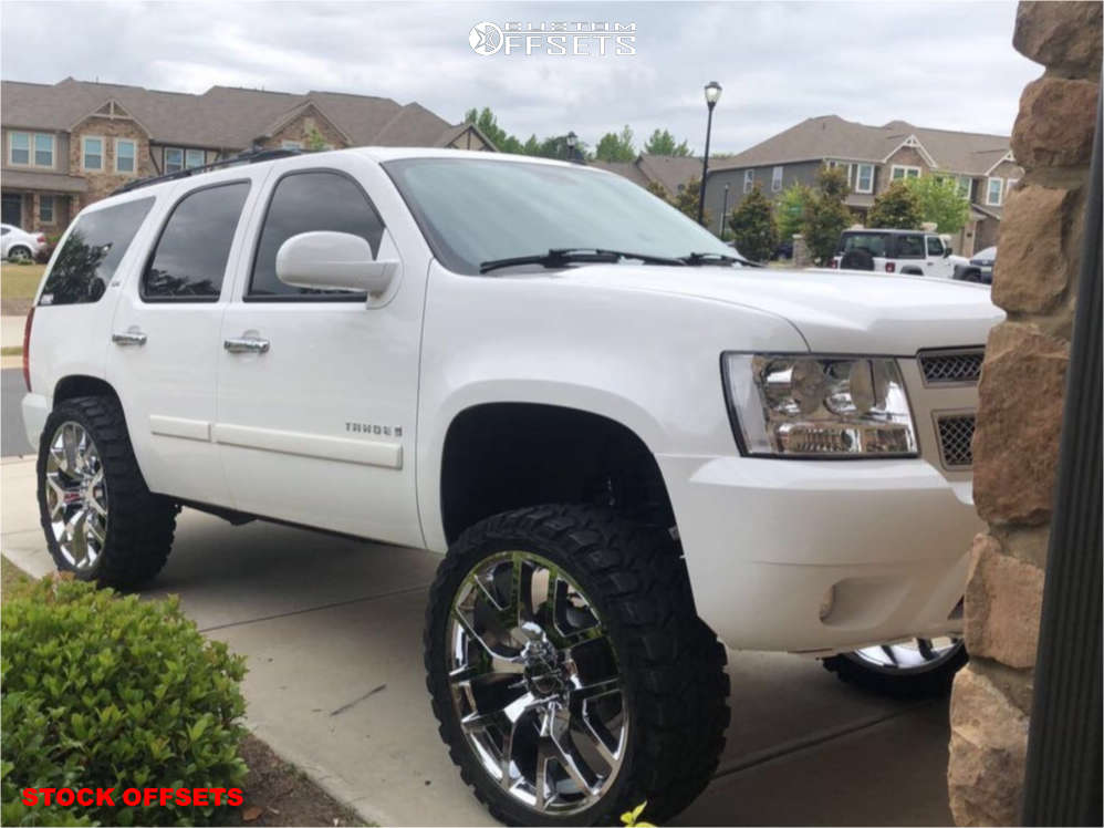2007 Chevrolet Tahoe with 26x10 32 Rev Replicas 586 and 37/13.5R26 ...