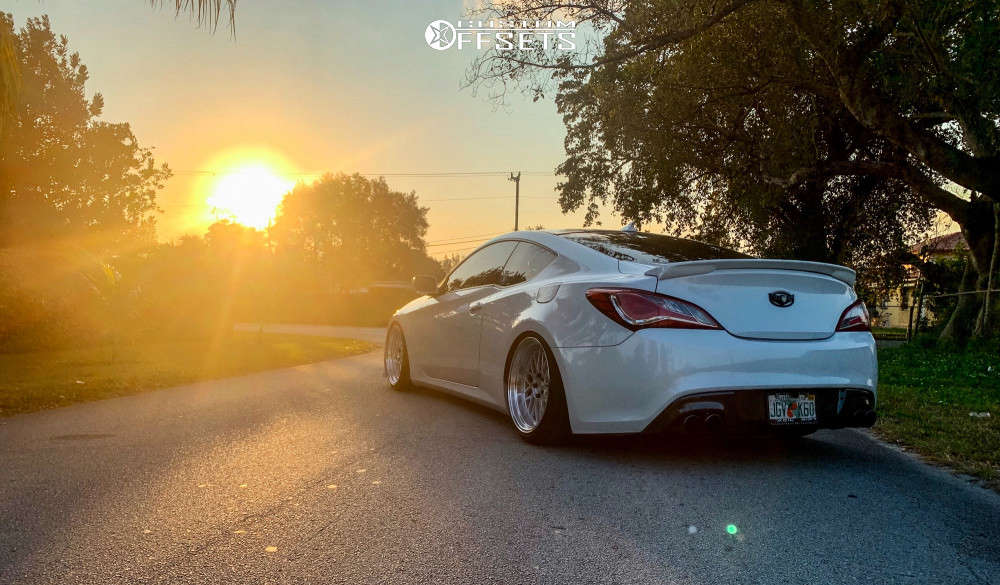 2013 Hyundai Genesis Coupe with 19x9.5 22 Varrstoen Es1 and 235/30R19 ...