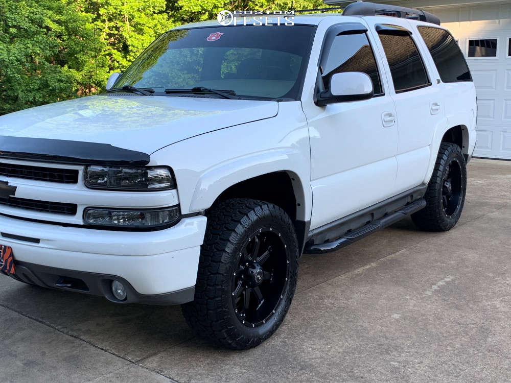 2003 Chevrolet Tahoe with 20x9 Raceline Assault and 285/55R20 AMP Pro ...