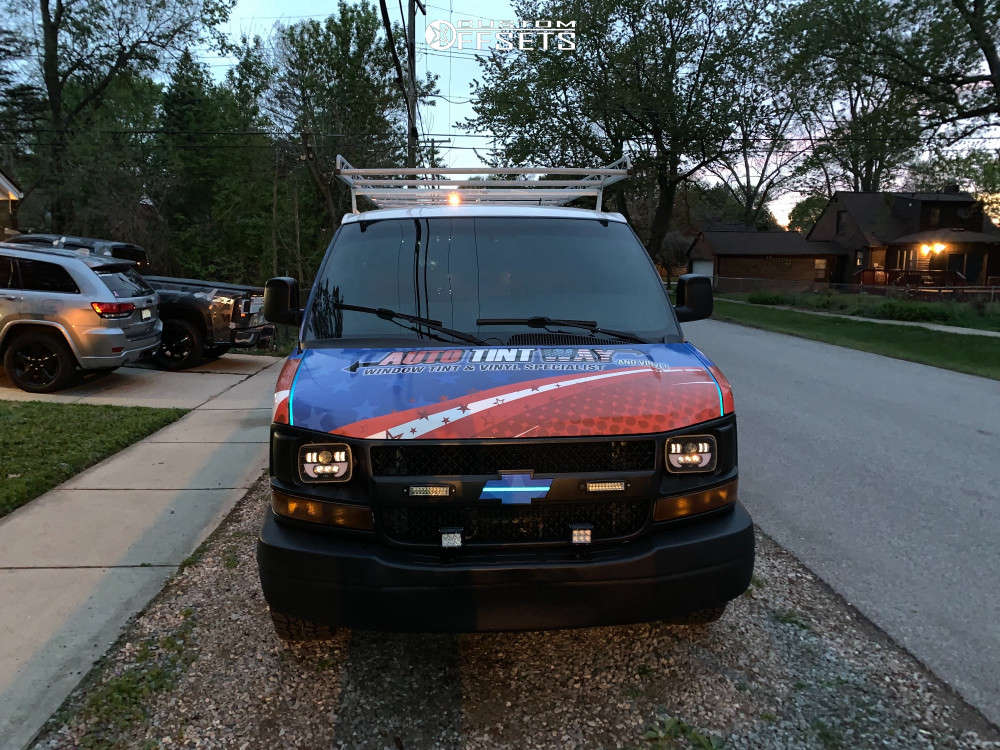 2010 Chevrolet Express 2500 with 17x8.5 18 G-FX Tr15 and 265/70R17 ...