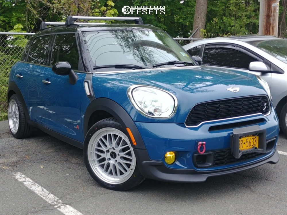 2012 Mini Cooper Countryman with 18x8 34 JNC JNC005 and 215/45R18 ...