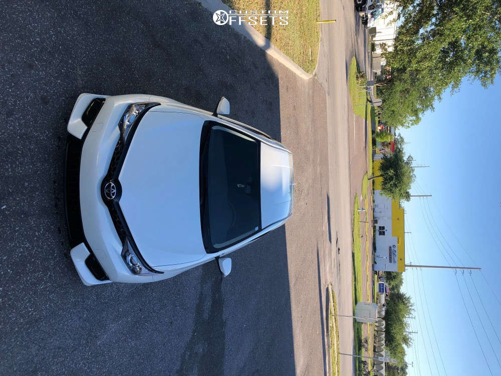 2017 Toyota Corolla IM with 18x8.5 35 Rotiform Ccv and 215/35R18 Atlas ...