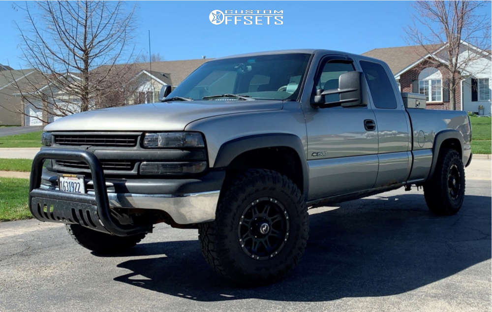 2001 Chevrolet Silverado 1500 with 16x8 0 Raceline Raptor and 285/75R16 ...