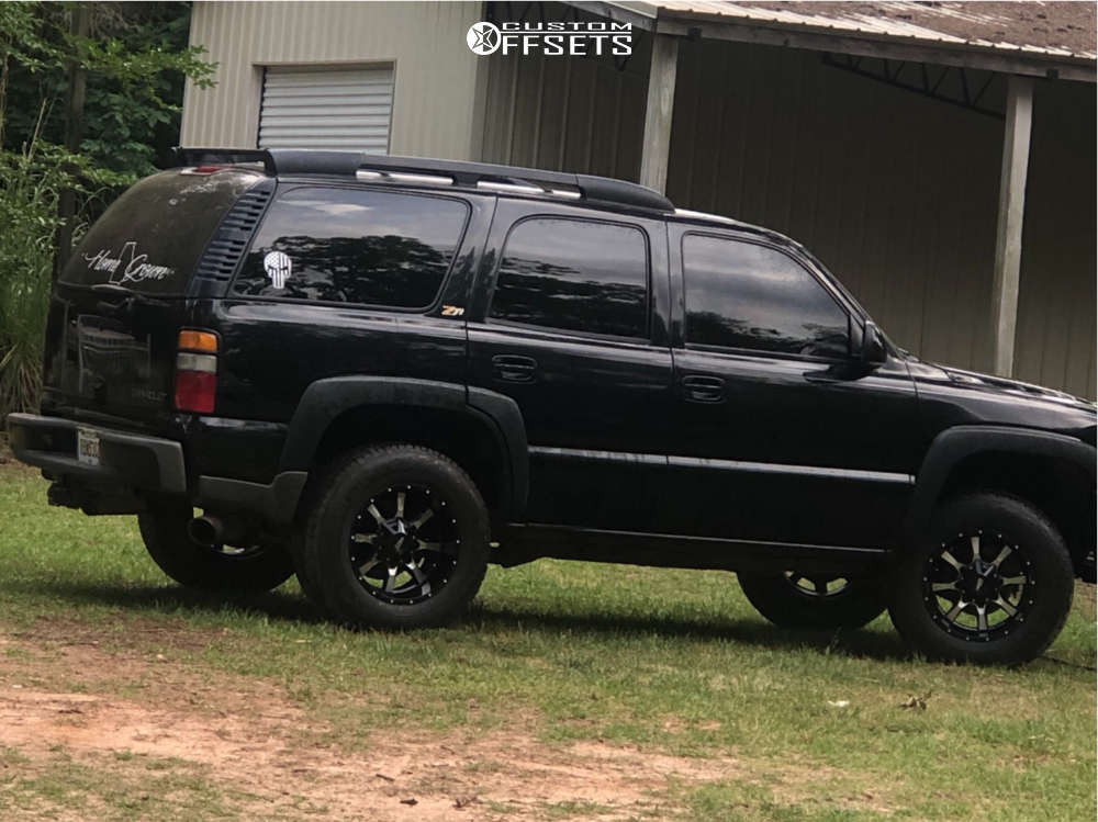 2004 Chevrolet Tahoe with 18x10 -24 Moto Metal Mo970 and 275/75R18 ...