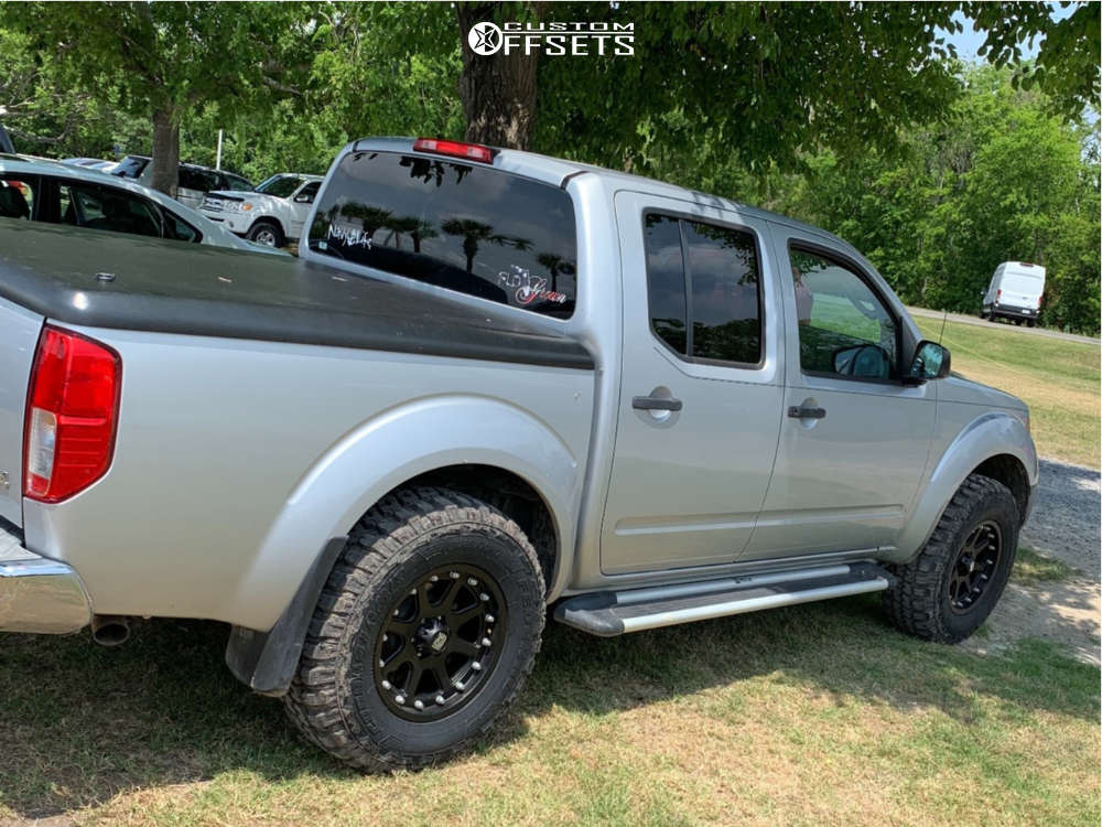2011 Nissan Frontier with 17x9 18 XD Xd798 and 285/70R17 Federal ...