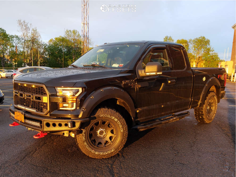 2016 Ford F-150 with 17x8.5 0 Method Roost and 285/70R17 Milestar ...