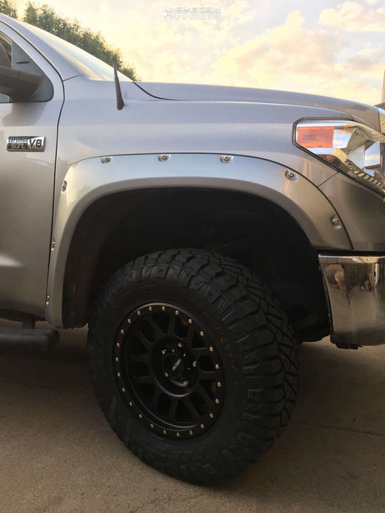 2016 Toyota Tundra with 18x9 Method Grid and 285/70R18 Nitto Ridge ...