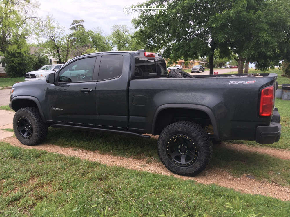 2018 Chevrolet Colorado with 17x8.5 0 Method Mr310 and 265/65R17 ...