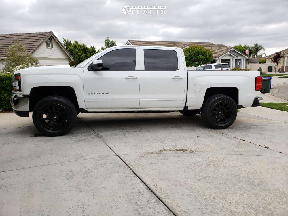 2017 Chevrolet Silverado 1500 with 20x9 1 Fuel Vector and 275/60R20 ...