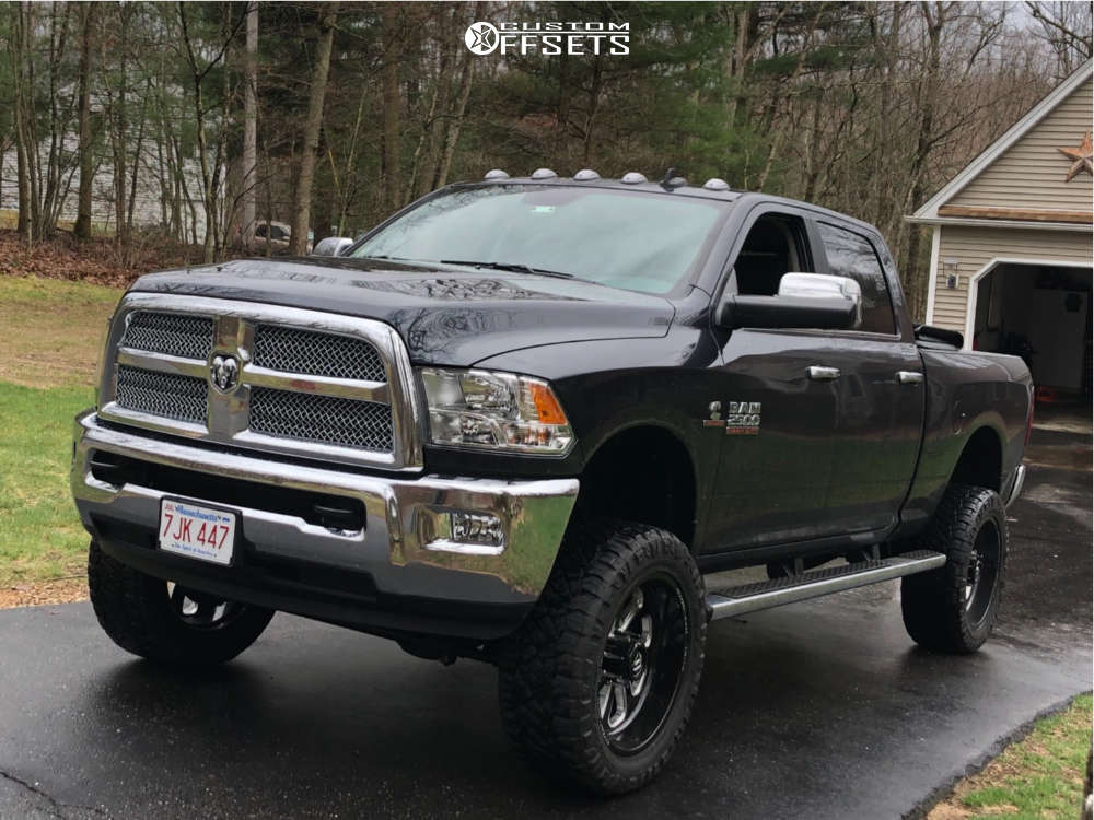 2018 Ram 2500 with 22x10 -18 Fuel Flow and 35/12.5R22 Nitto Ridge ...